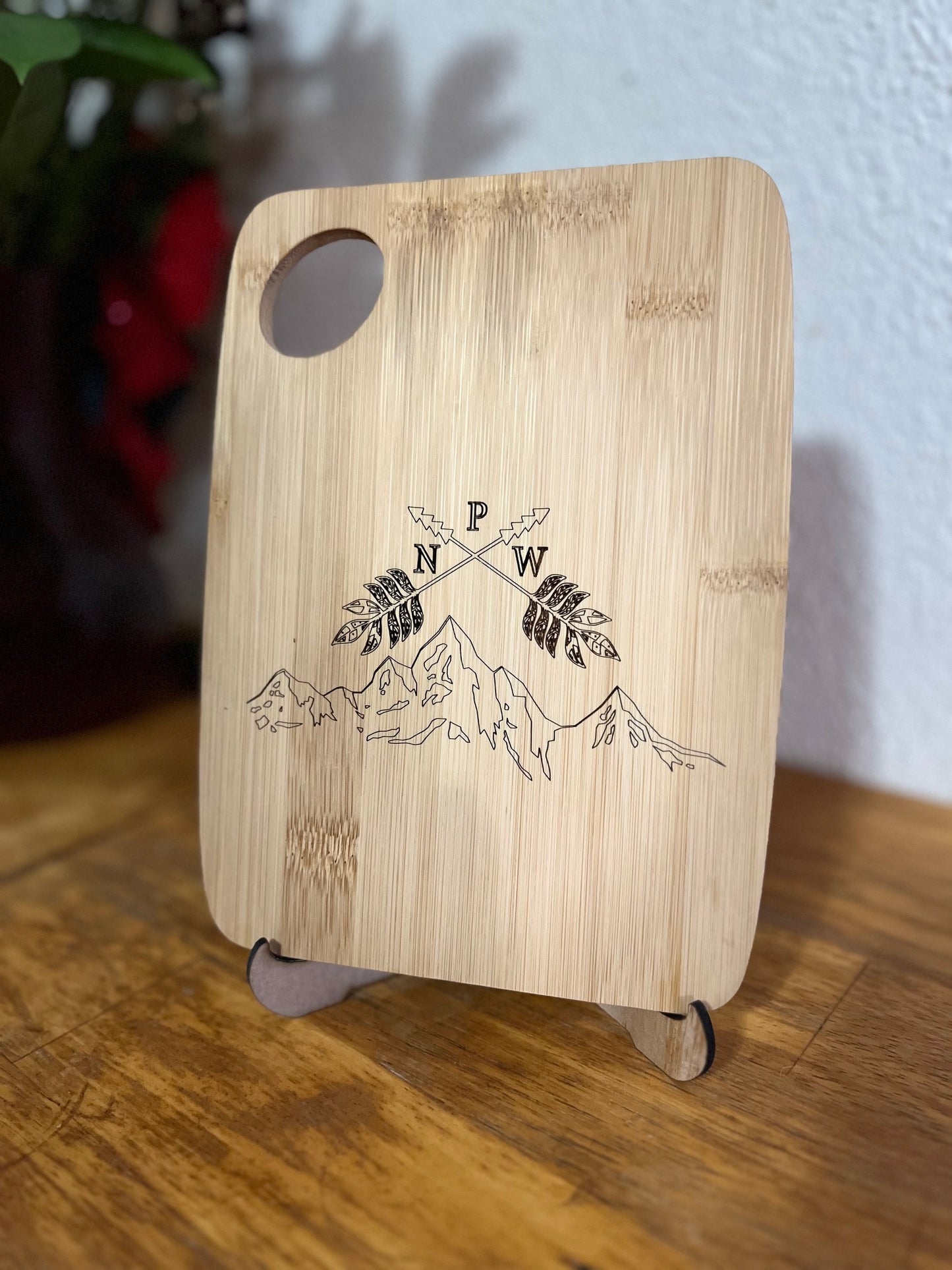 PNW Themed Bamboo Cutting Board Display – Stateline Woodshine